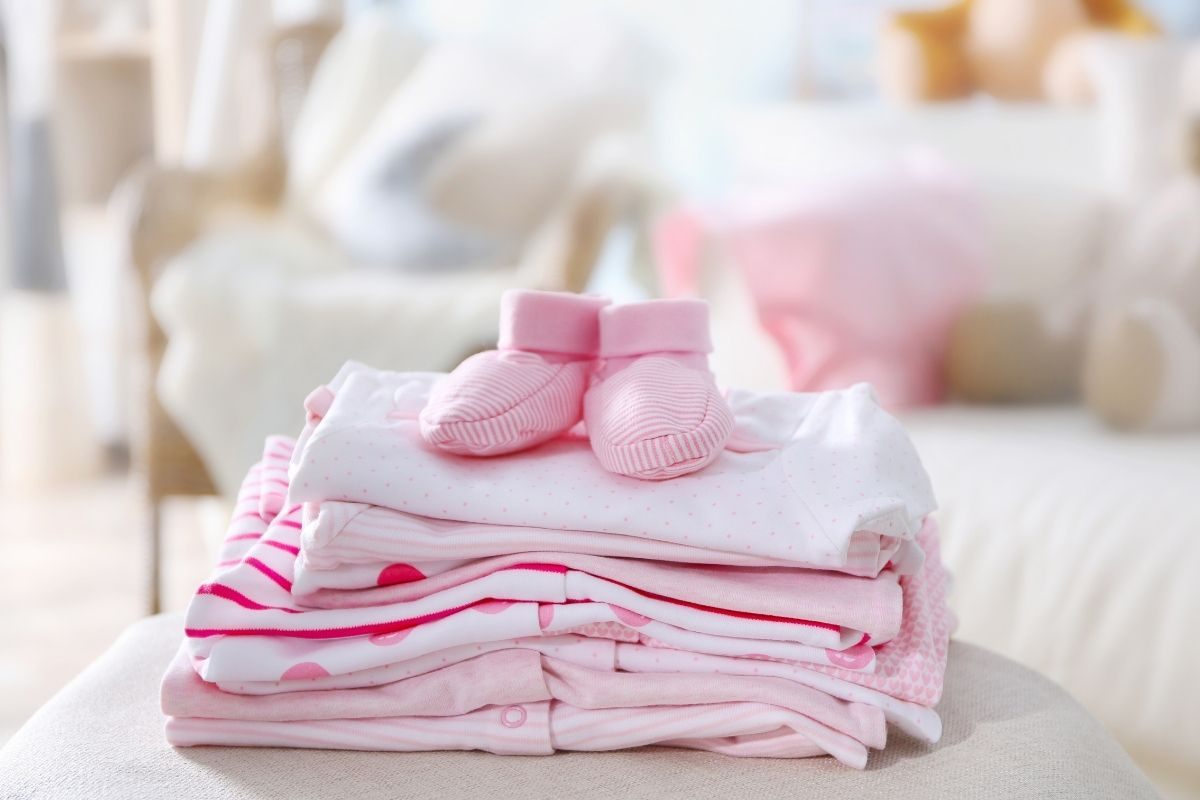 7 Tips for How to Organize a Baby's Clothes - One Fit Mamma
